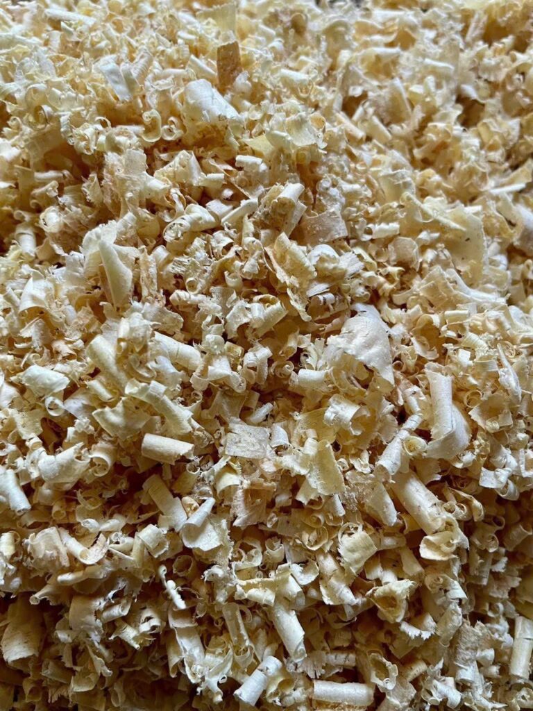 Pine Wood Shavings - AGFEEDVN